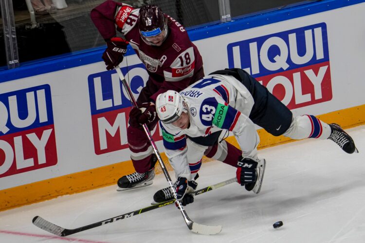 Rodrigo Ābols: Mums ir četras maiņas, kas spēlē vienādi - Hokeja ziņas