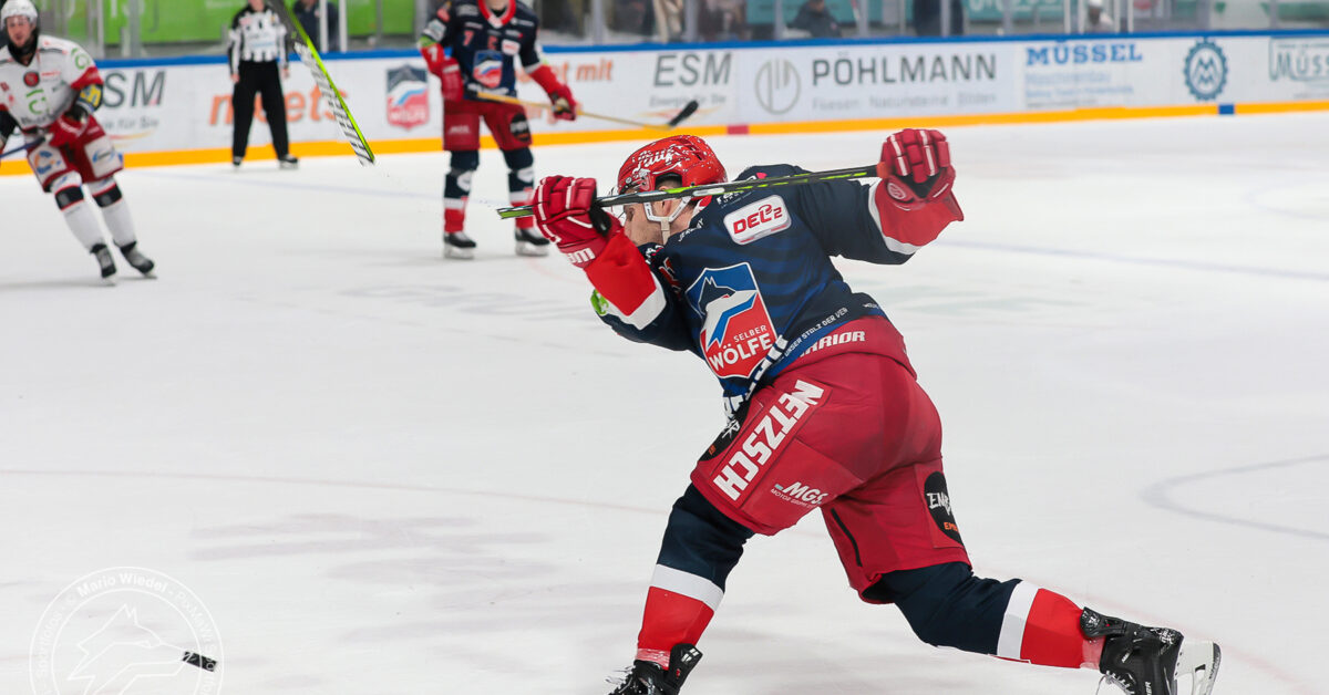 Uzbrucējs Kalns karjeru turpinās Vācijā - Hokeja ziņas